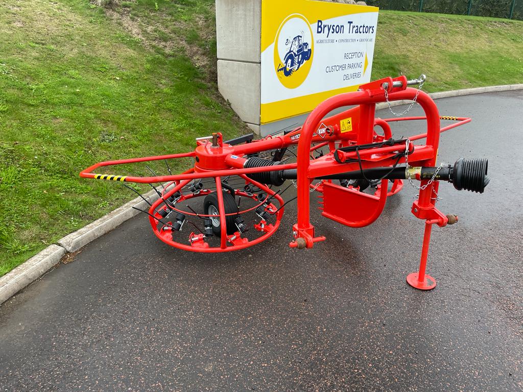 Kuhn – HAYBOB 300 – Tedder – Bryson Tractors Ltd