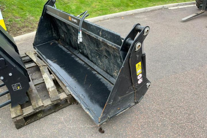 Listings – Bryson Tractors Ltd