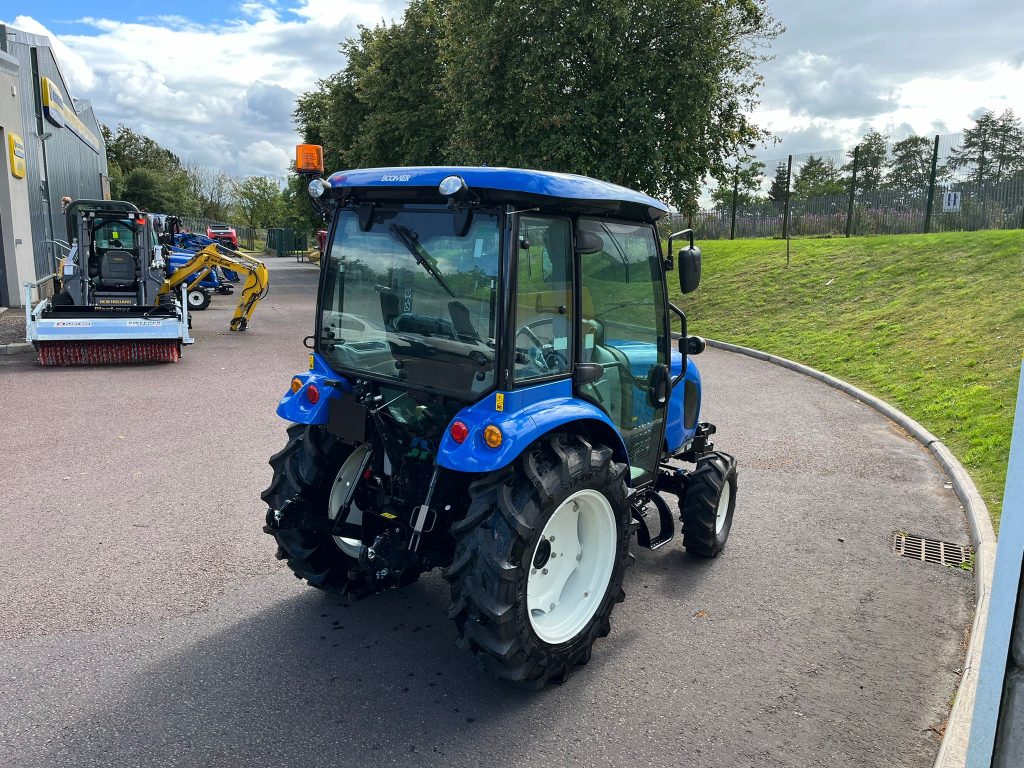 New Holland – BOOMER 40 CAB – *compact tractor – Bryson Tractors Ltd