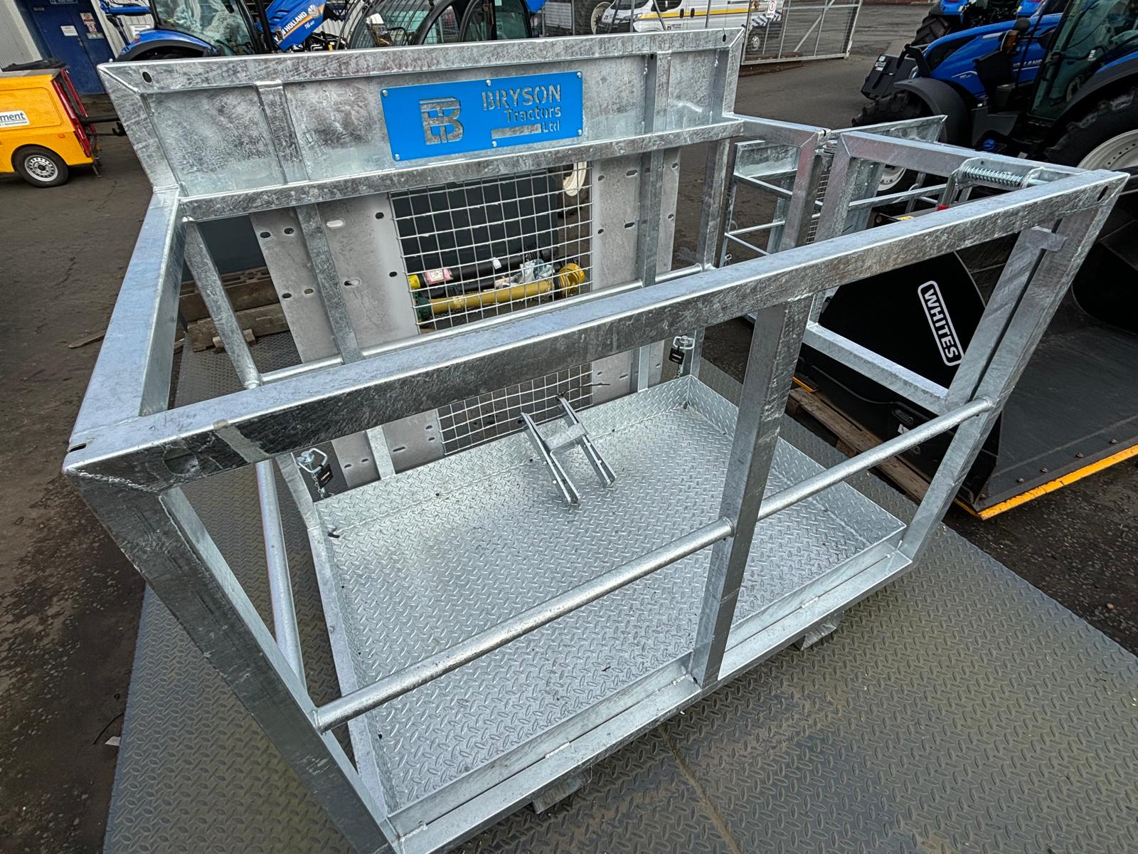 New Holland – PLATFORM – Whites 5ft 6" – Bryson Tractors Ltd