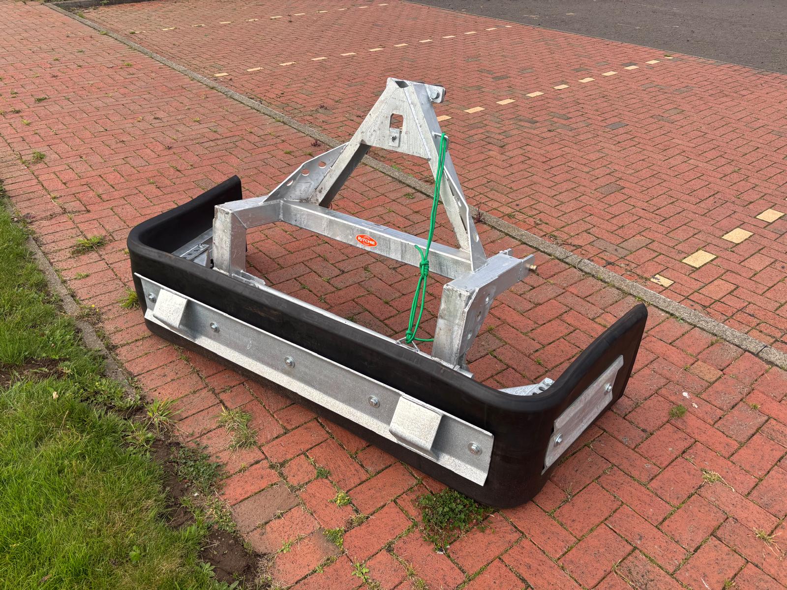 Livestock Goods – YARD SCRAPER – Ritchie Heavy Duty – Bryson Tractors Ltd